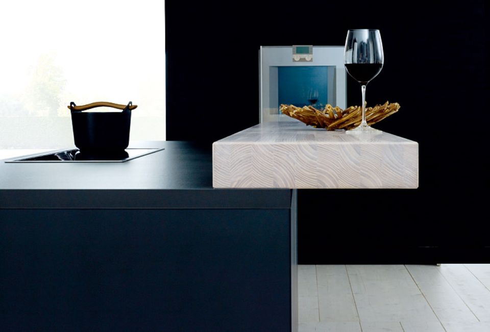Fotostrecke: Holzplatte als Esstisch bei "Next 125" von Schüller - Bild ...