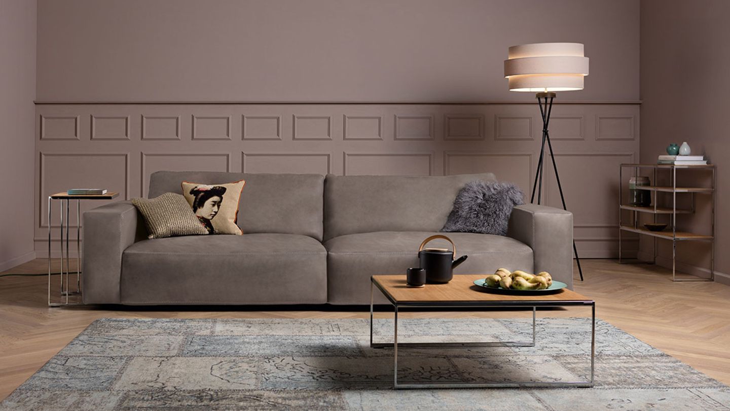 Welche Farbe passt zu Taupe? Die besten Kombinationen - [SCHÖNER WOHNEN]